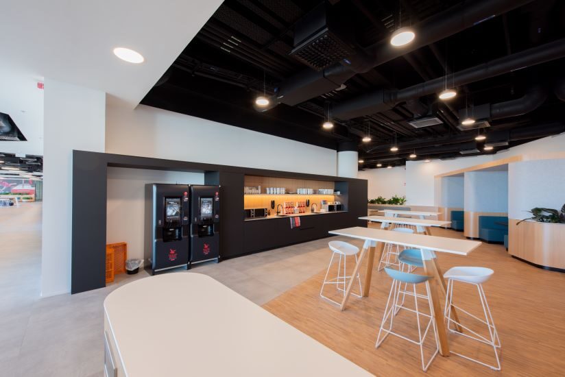 BRUSSELS AIRPORT COMPASS GEBOUW ZAVENTEM - signum+ architects